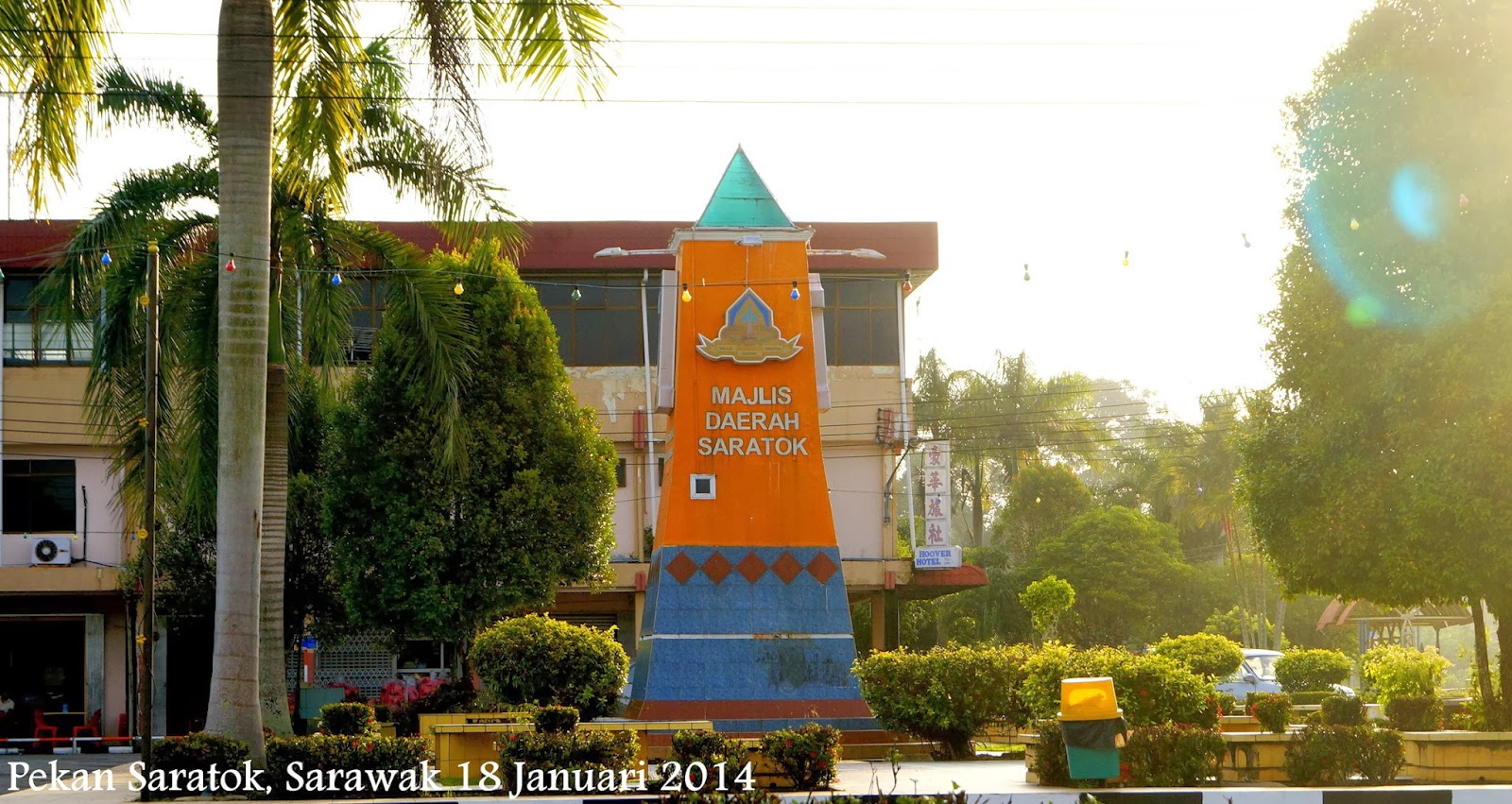 Singgah Sebentar Di Saratok: Pagi Di Pekan Saratok