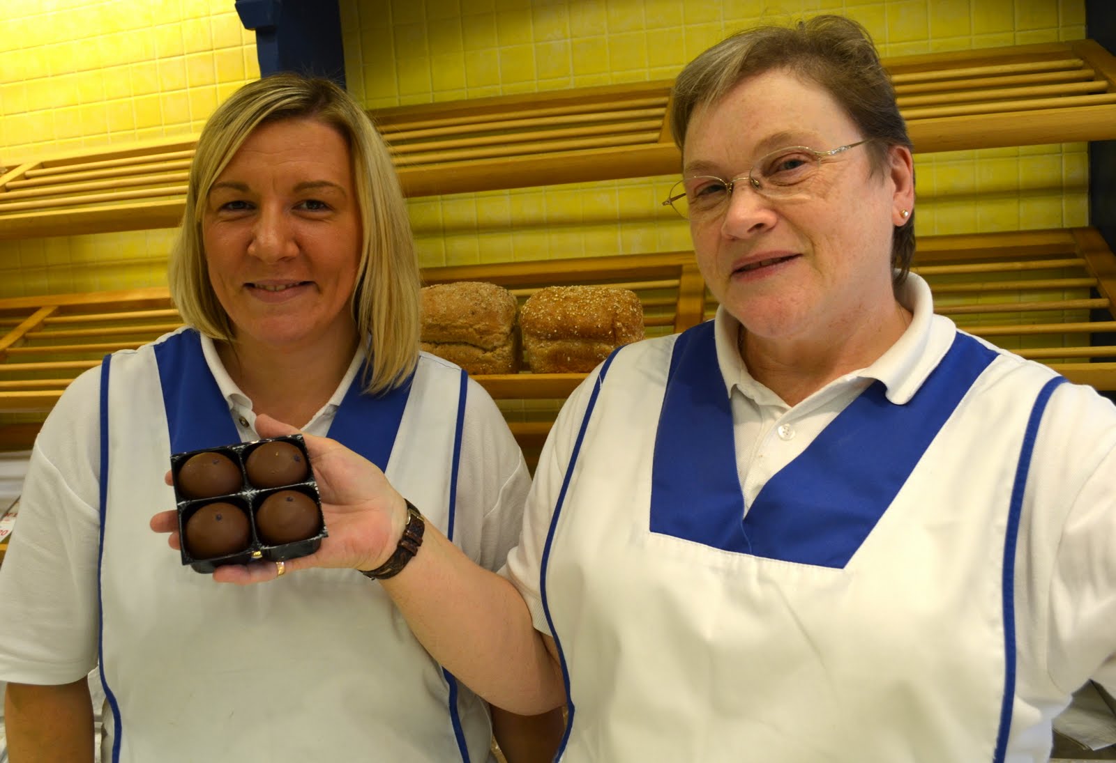 Tour Scotland: Tour Scotland Photograph Chocolate Violets Perth ...