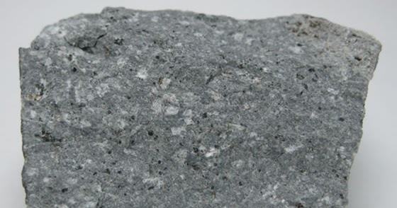 Jenis dan Klasifikasi Batuan Beku | Ilmu Batu Geologi