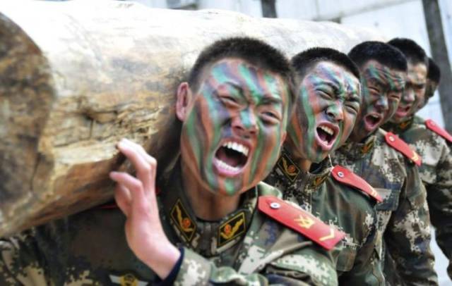 Training In The Chinese Army (30 pics) - STATIONGOSSIP