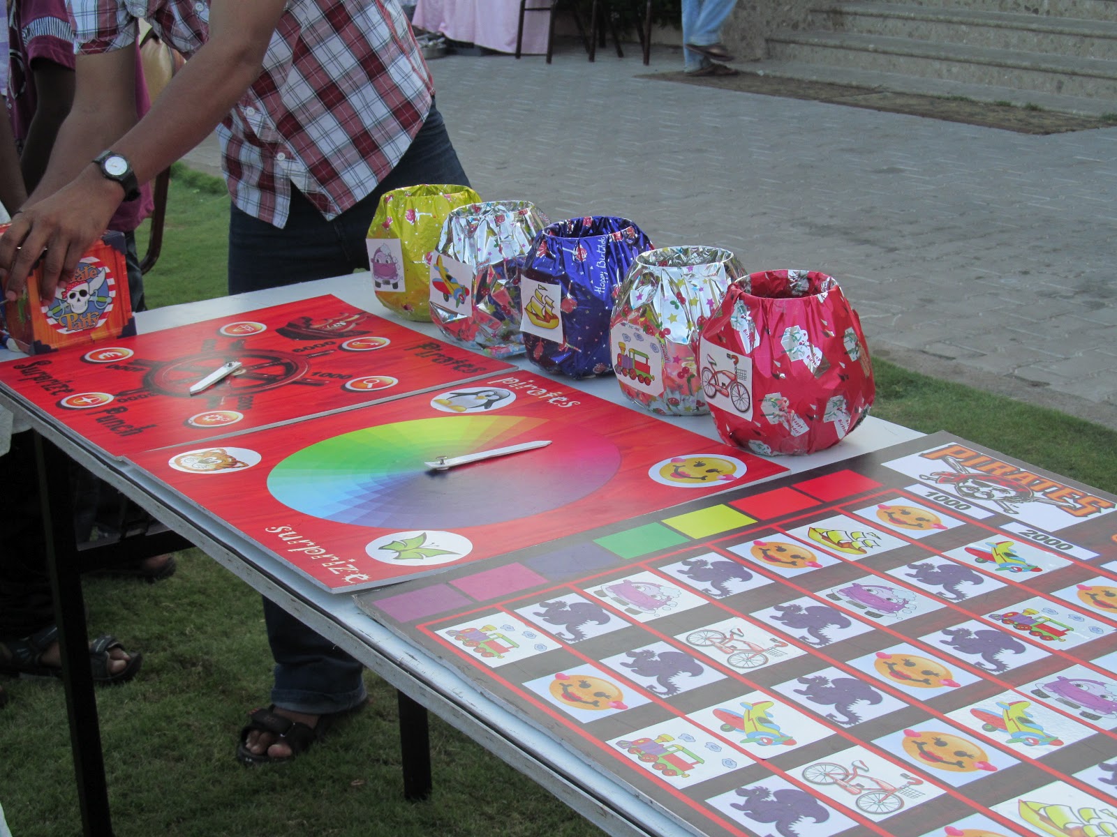 Tattoo Party Events: Theme party Game stalls