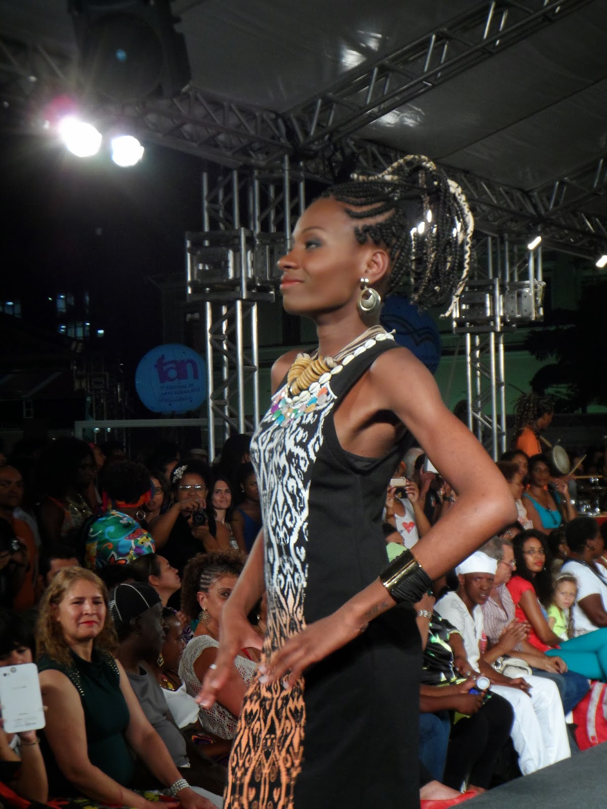 Associação Nacional da Moda Afro-Brasileira
