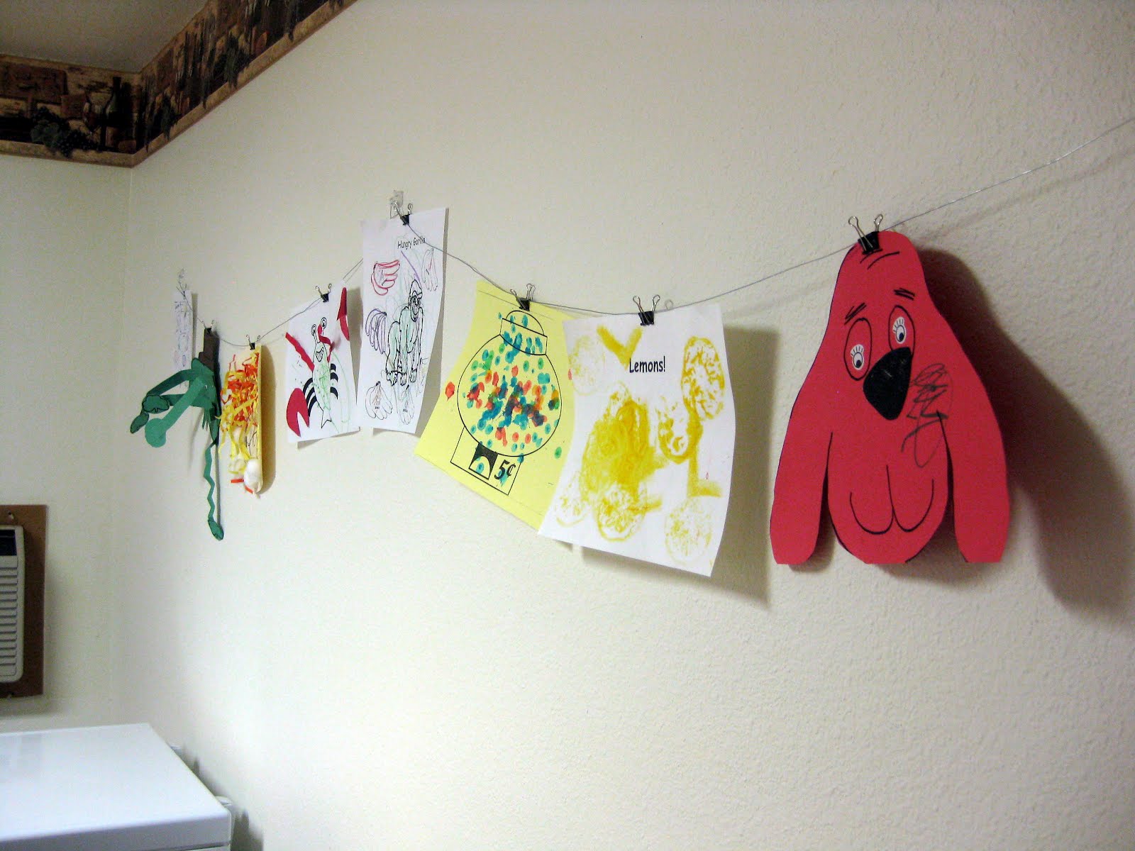 Our Piece of the Puzzle: Easy Kid's Craft Display