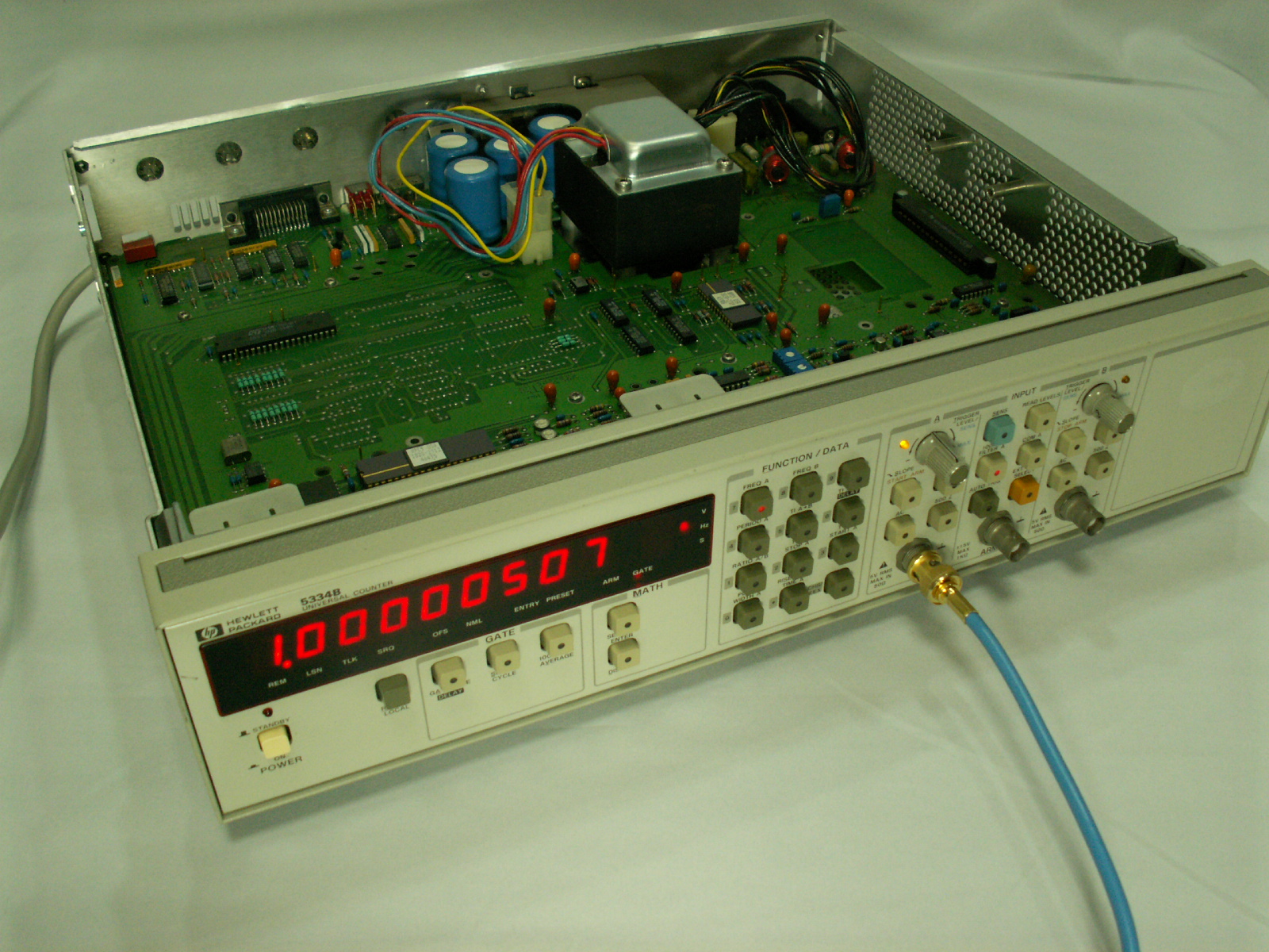 daikunomokichi_weblog: HP 5334B Universal Counter