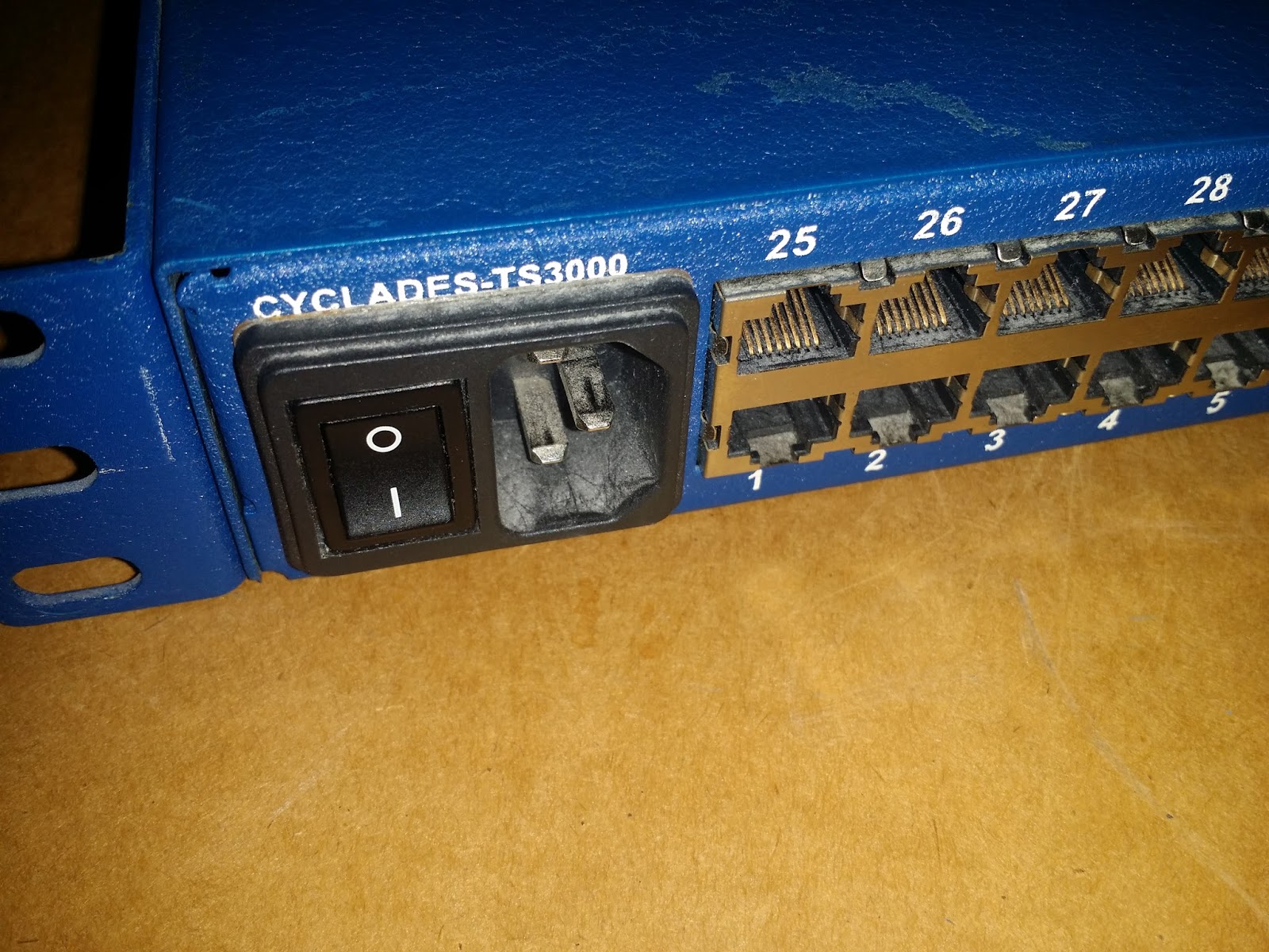 Stubbed Home Lab: Unbricking a Cyclades Terminal Server