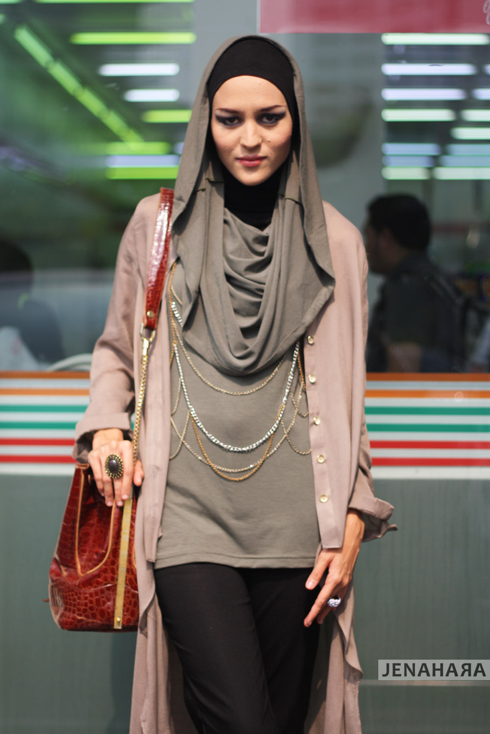 The Making Video of Jenahara Fashion Series - Jenahara - Hijab Trade ...