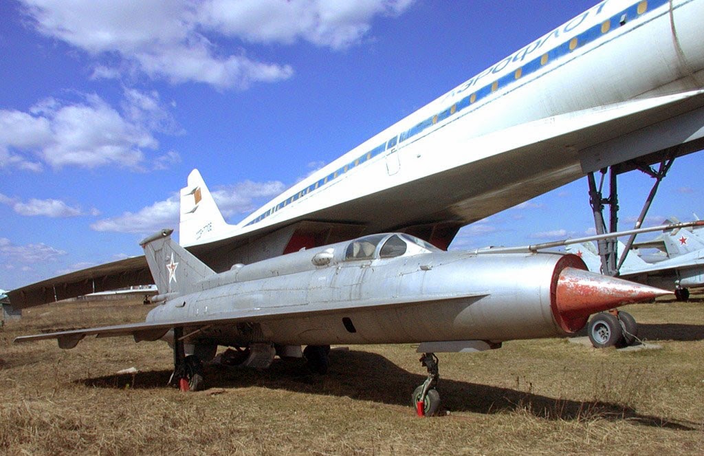 nhungdoicanh: Mikoyan-Gurevich MiG-21I (A-144) Analog