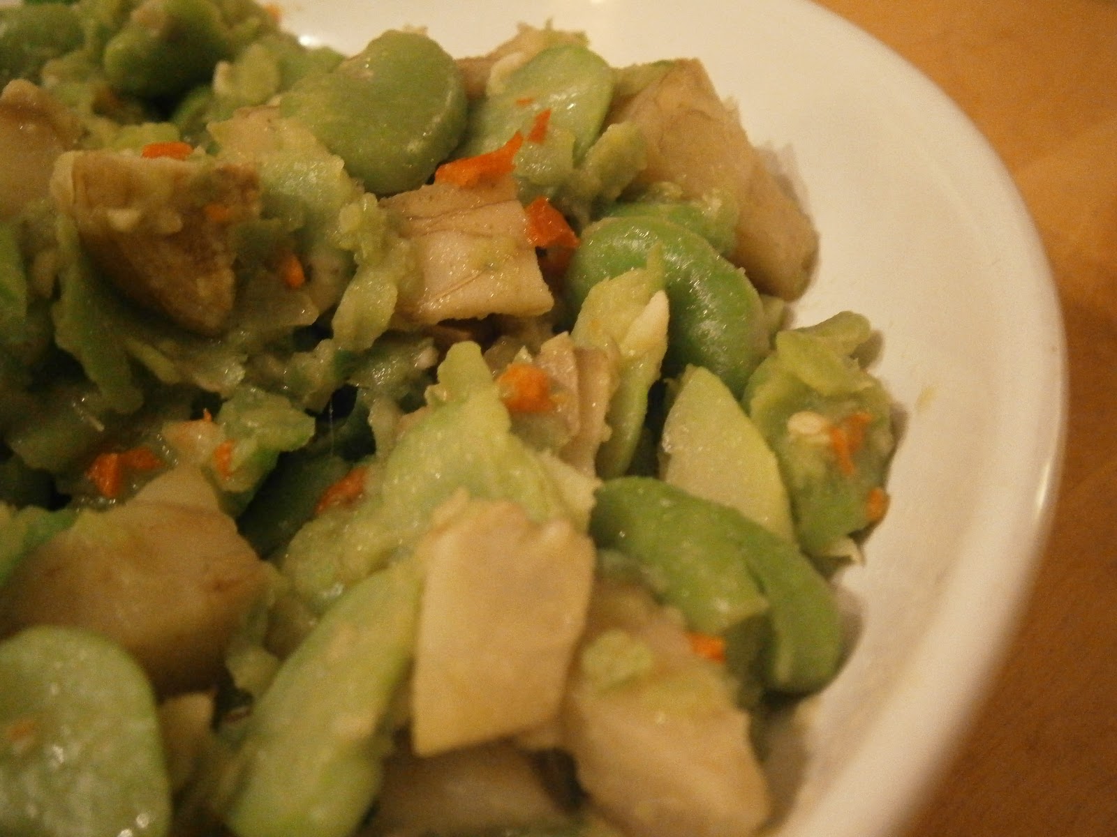 libyan food: Green Broad Bean and Artichoke Salad - Salatet Fool Akhdar ...