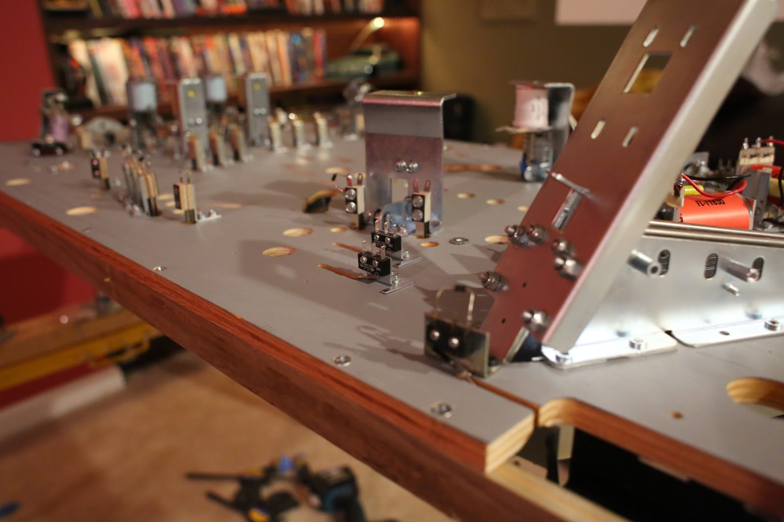 Pinball Chameleon's Guide to DIY Pinball Machine Construction: The ...