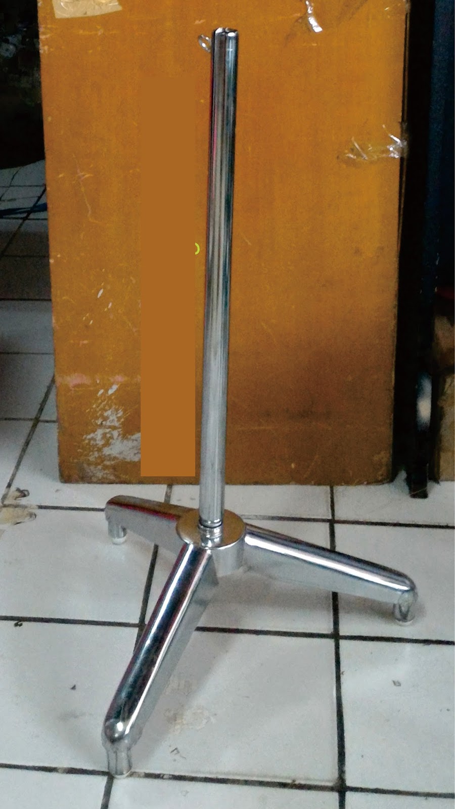 Alexandria Display: Kaki Besi