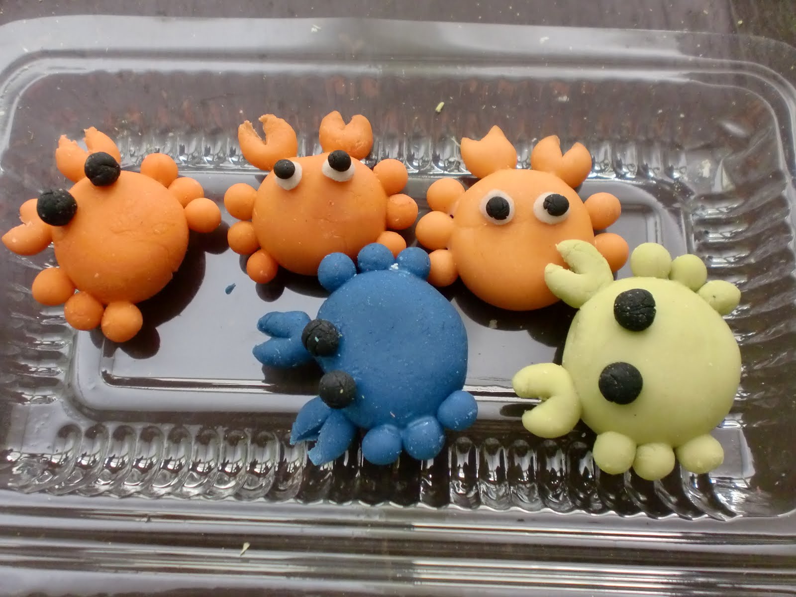 mamahtira: Clay atau Tanah Liat