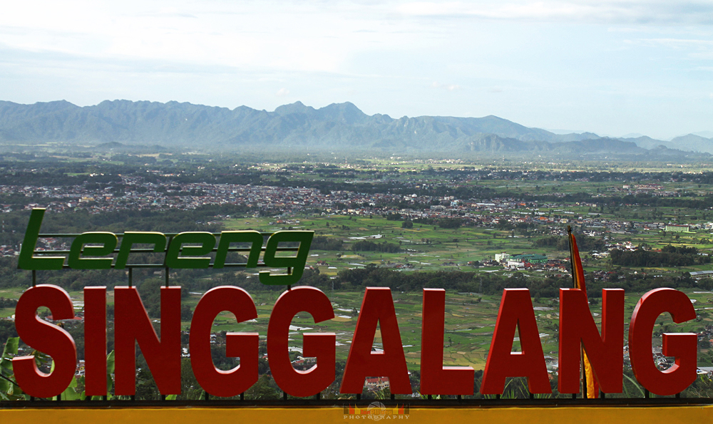 Keindahan Pesona Alam Lereng Gunung Singgalang - Sumbar Traveller