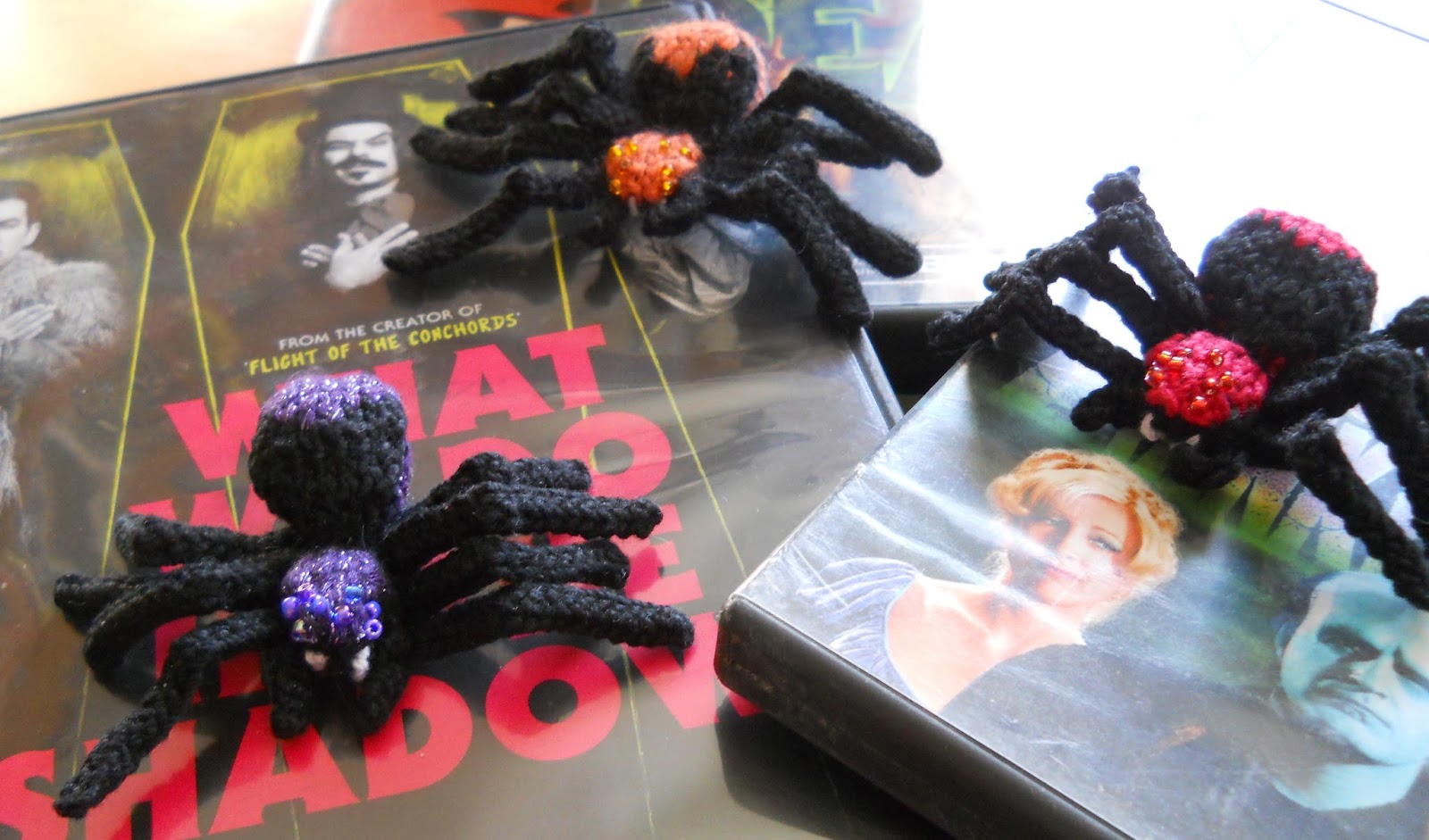 Rosemarsh Knits: Knit A Spooky, Sparkly Spider - Free Pattern