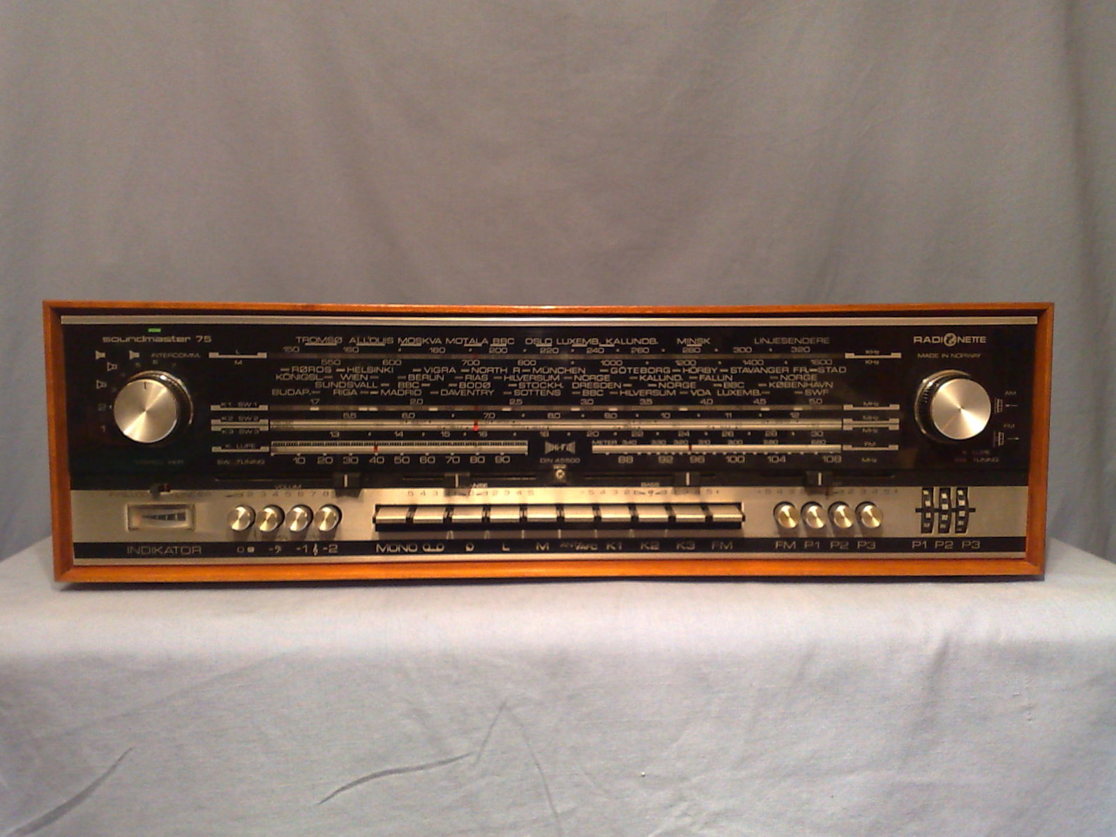 TOM's TECH TOYS: SOUNDMASTER