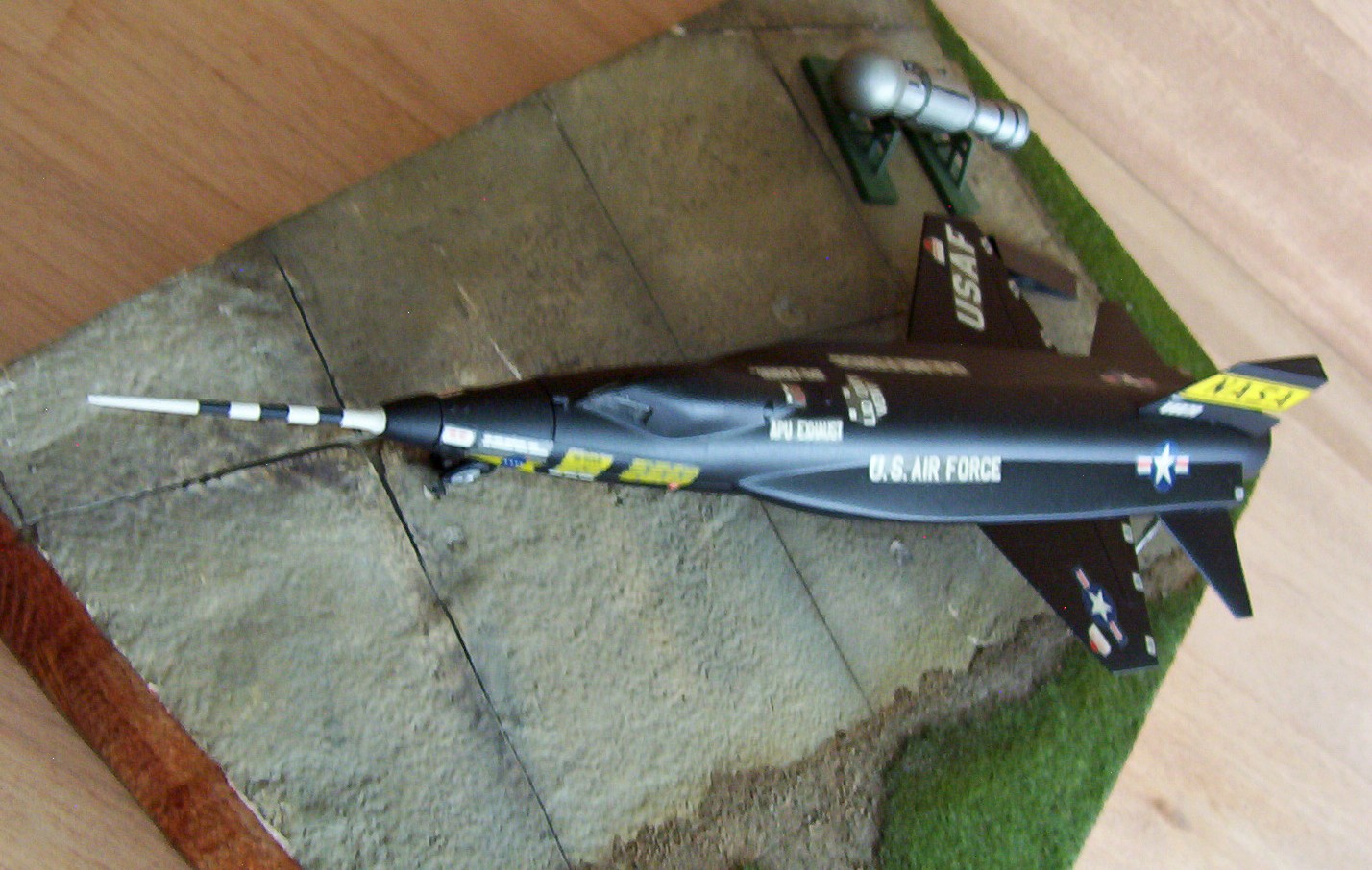 Découverte de maquettes: Le North American X-15 (Première version).