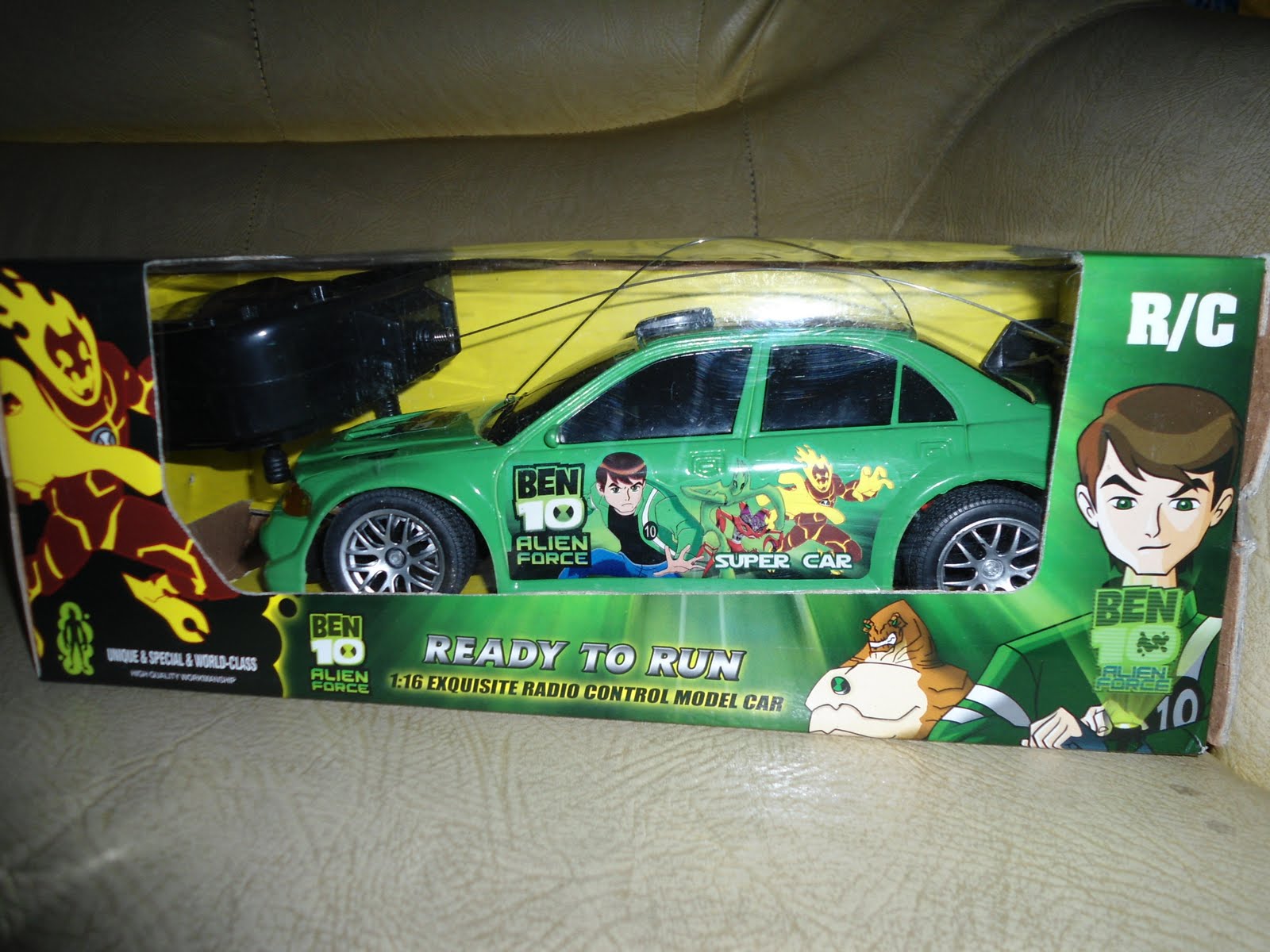Toyz For You: BEN 10 Remote Control Car