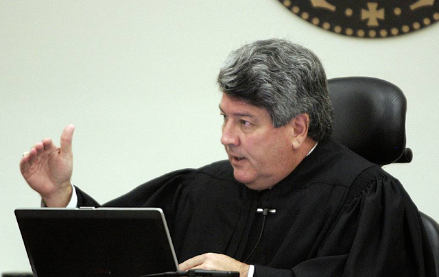 Independence of Representation in Court and Judicial Accountability in ...