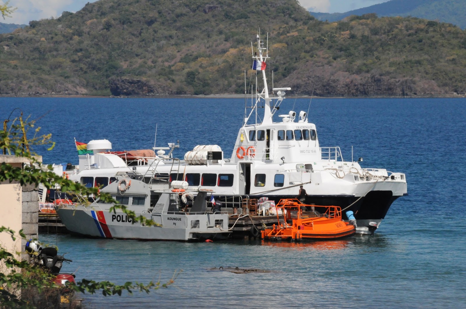 La Marcophilie Navale Envelopmer: BASE NAVALE MAYOTTE DZAOUDZI MARINE ...
