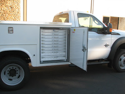 Commercial Truck Success Blog: Knapheide 9' Service Body With Lots Of ...