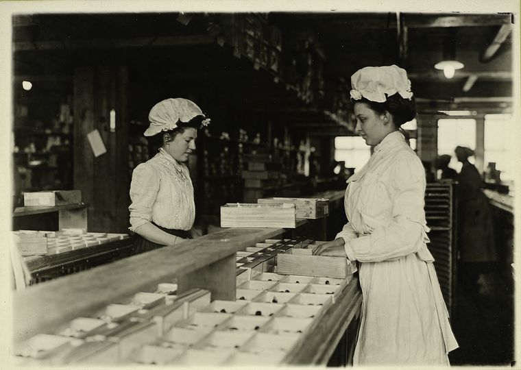 Tenement Museum Blog: From Poisonous Sweets to Heavenly Halvah: Notes ...