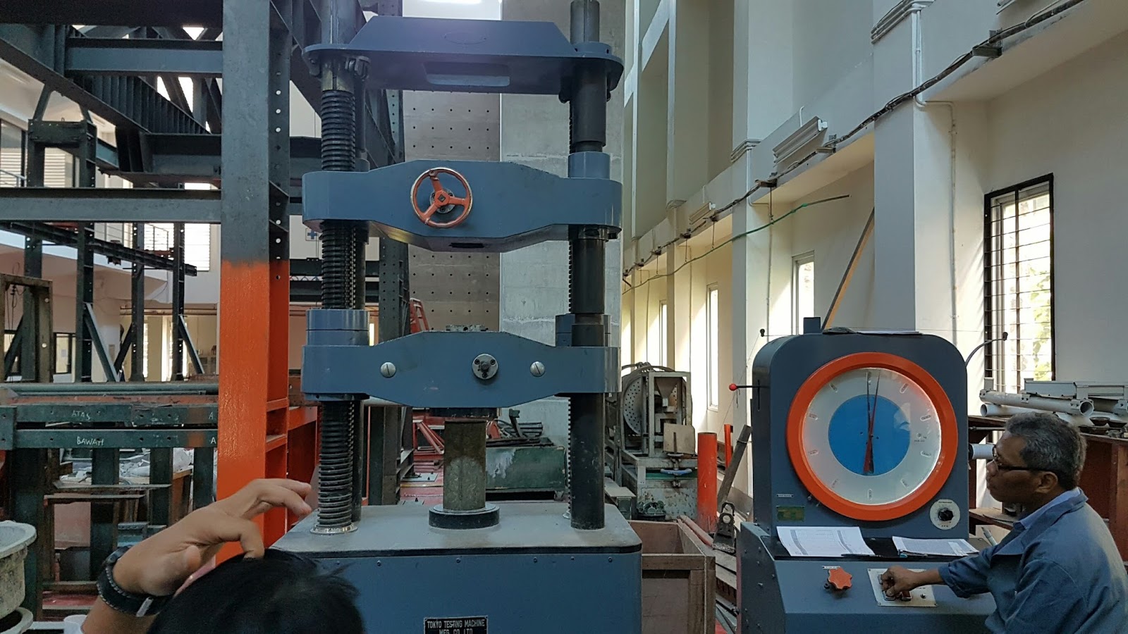 A drop in the ocean: [Praktikum beton pekan ke -3] Kelompok 3 – Uji ...