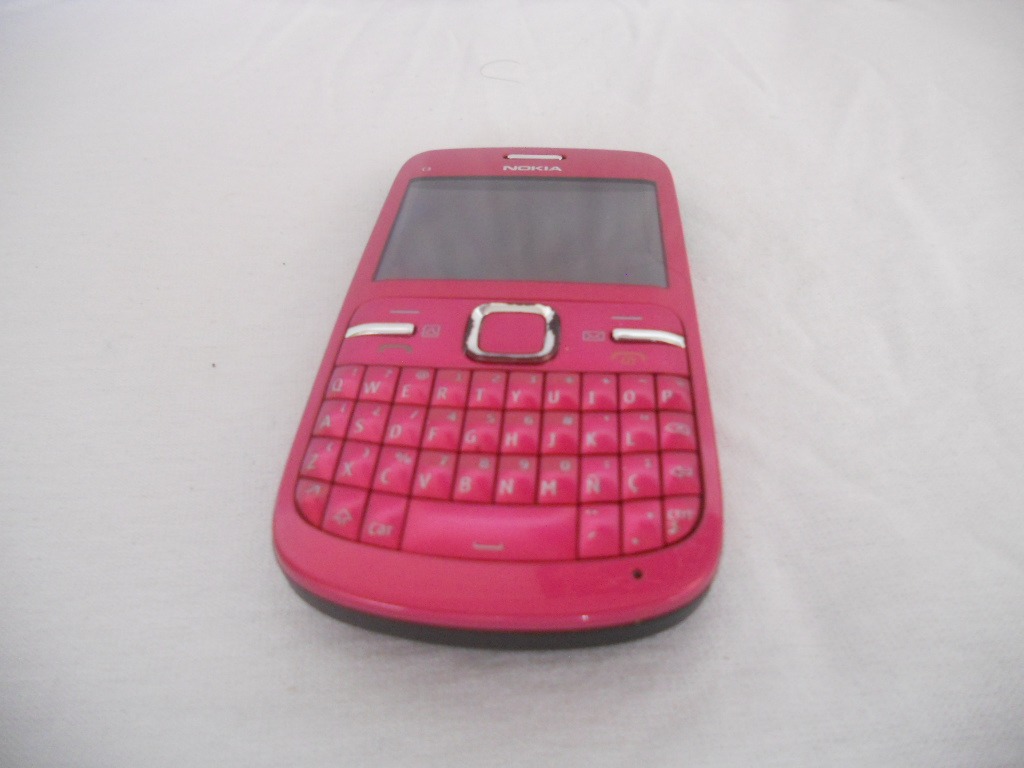 Mobile Phone: Nokia Phone's Red Picture