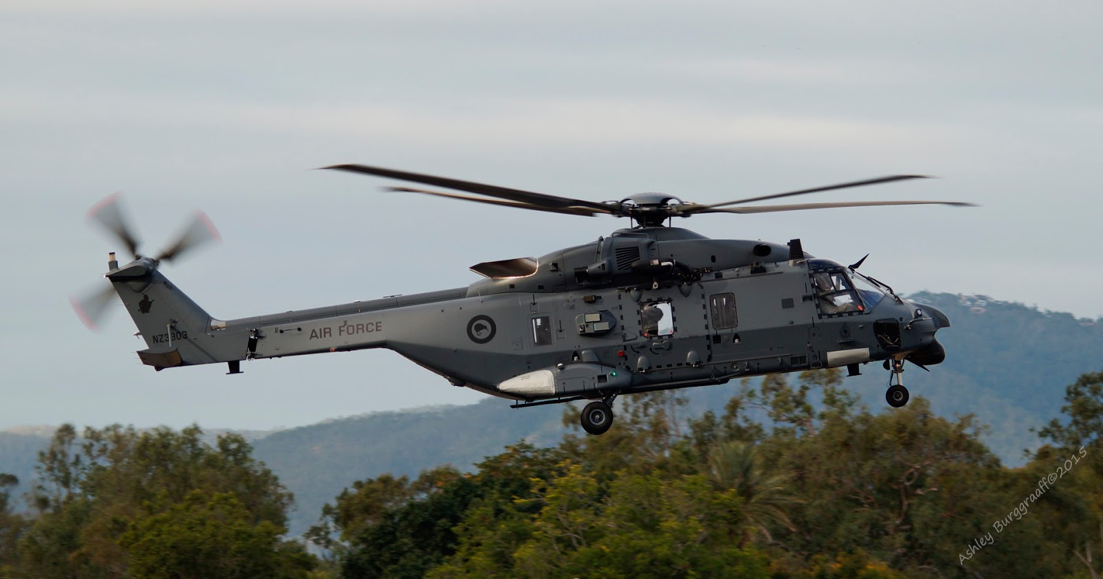 Air Queensland.blogspot: Talisman Saber 2015 - RNZAF NH90's arrive at ...
