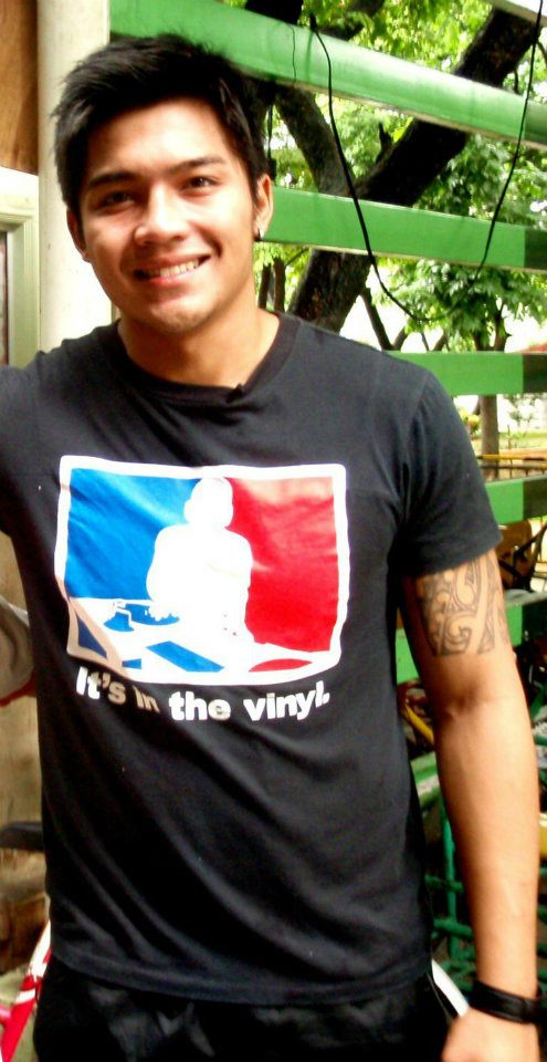 Miong21 @ Blogspot: Jace Flores - Survivor Hunk