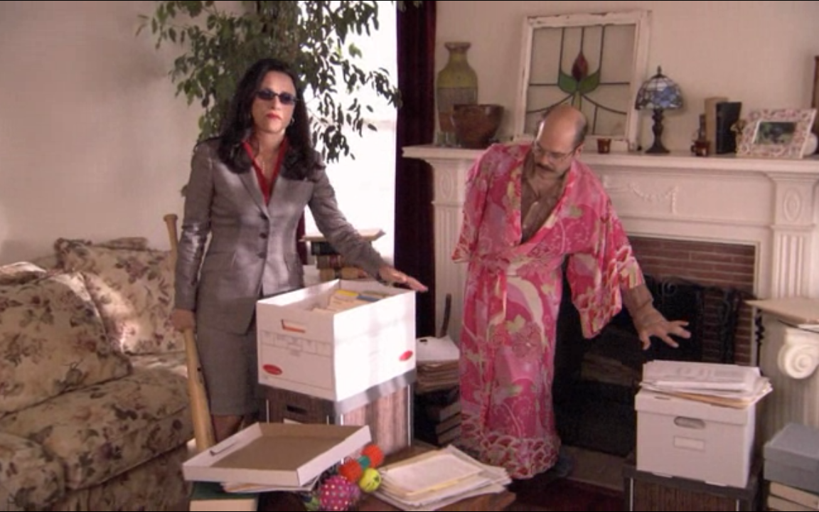 Fashion & Histrionics: Arrested Fashion: Robes & Slippies