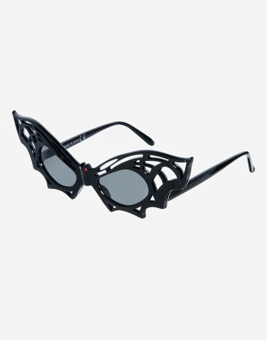 4 Badass Bat Things for Halloween