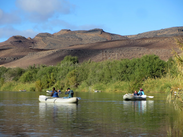Canoagem no RIO ORANGE, uma experiência brutal | África do Sul