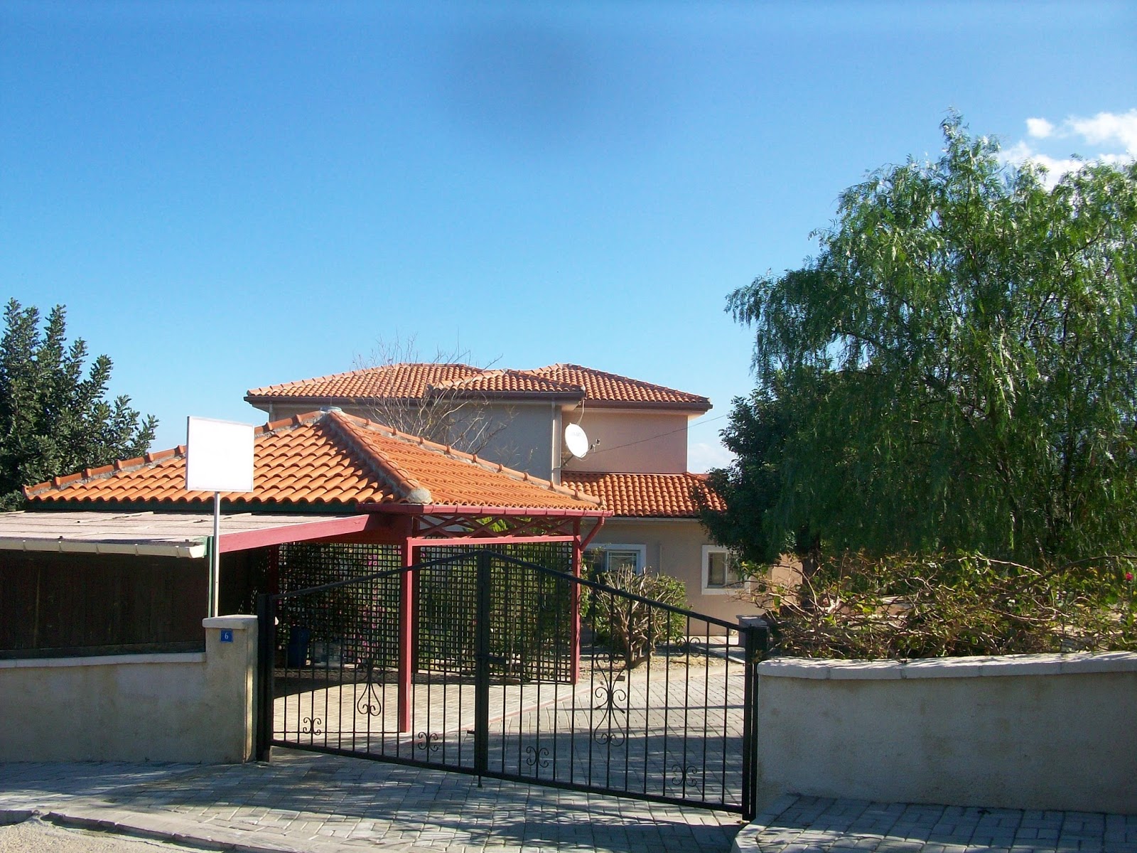 Gölge Gezgin: Cyprus Hiking 04 : Koruçam - Kayalar - Sadrazamköy