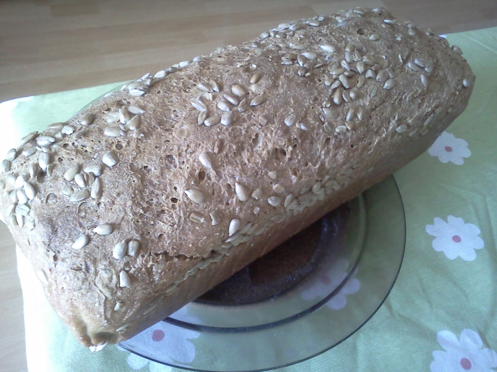 Wookie w kuchni: Pszenny chleb razowy na zakwasie.