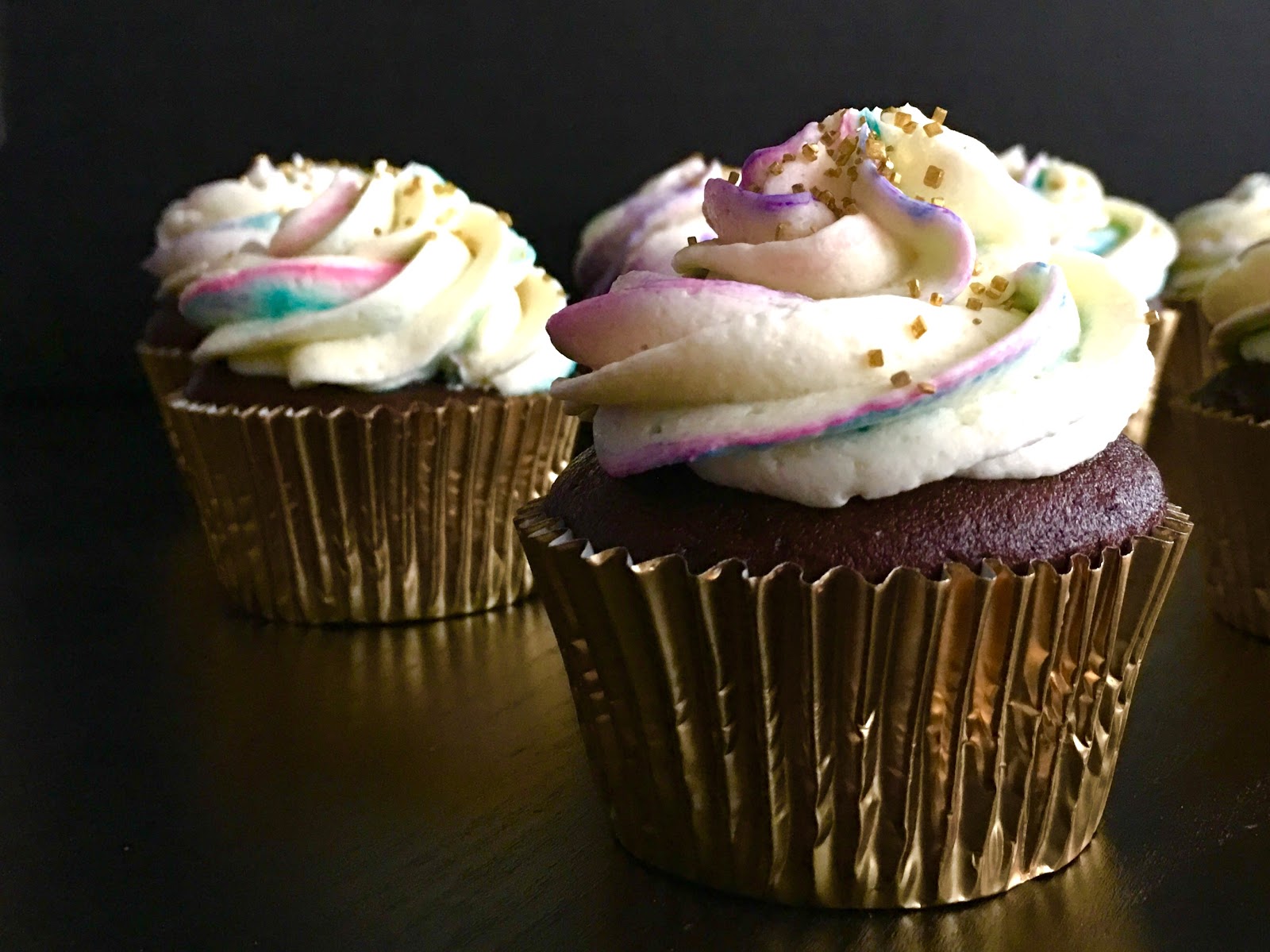 Fueling with Flavour: Decadent Dark Chocolate Cupcakes