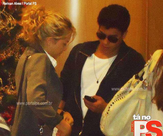 亗Reino Fc Rebelde Maniacos ™: Lua Blanco e Arthur Aguiar protagonizam beijo cinematográfico em ...