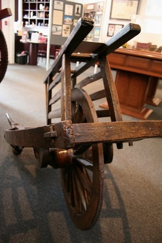 Ancient Chinese Wheelbarrow