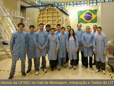 Estudantes da UFABC Conhecem Laboratórios do INPE