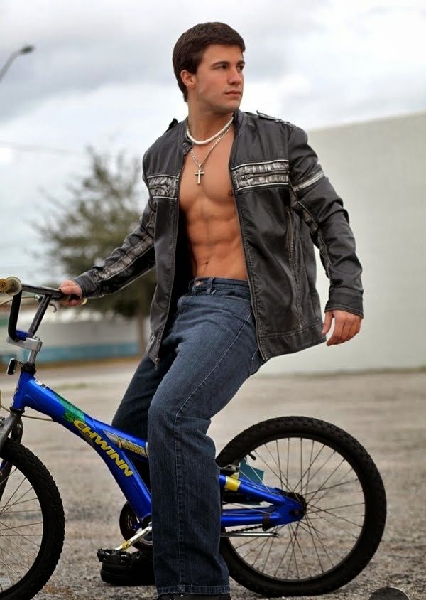 Eyecons: MODEL MONDAY: ANTHONY MICHAEL CADRECHA