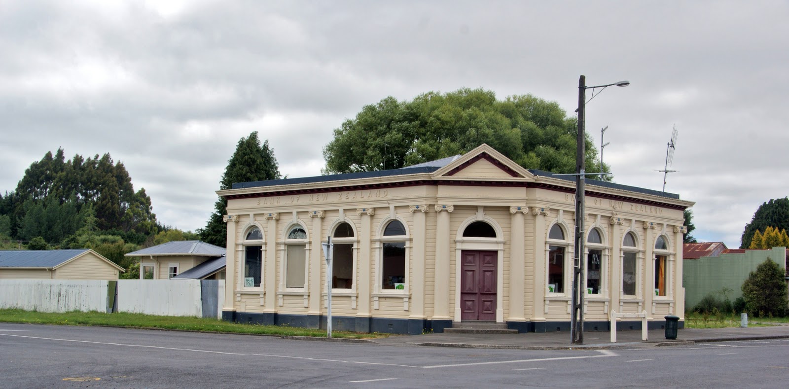 Slightly Intrepid: The greater part of Raetihi is intact