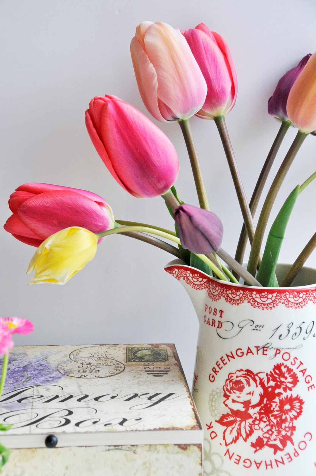 Helen Philipps: Tulip Patch