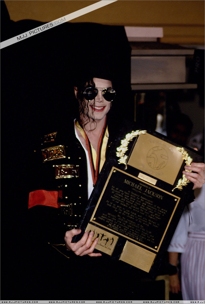 [FOTOS] Michael Jackson "Lifetime Achievement Award" - 19 de Maio de ...