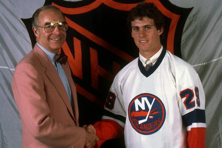 La vie est une puck: Le mystère Duncan MacPherson