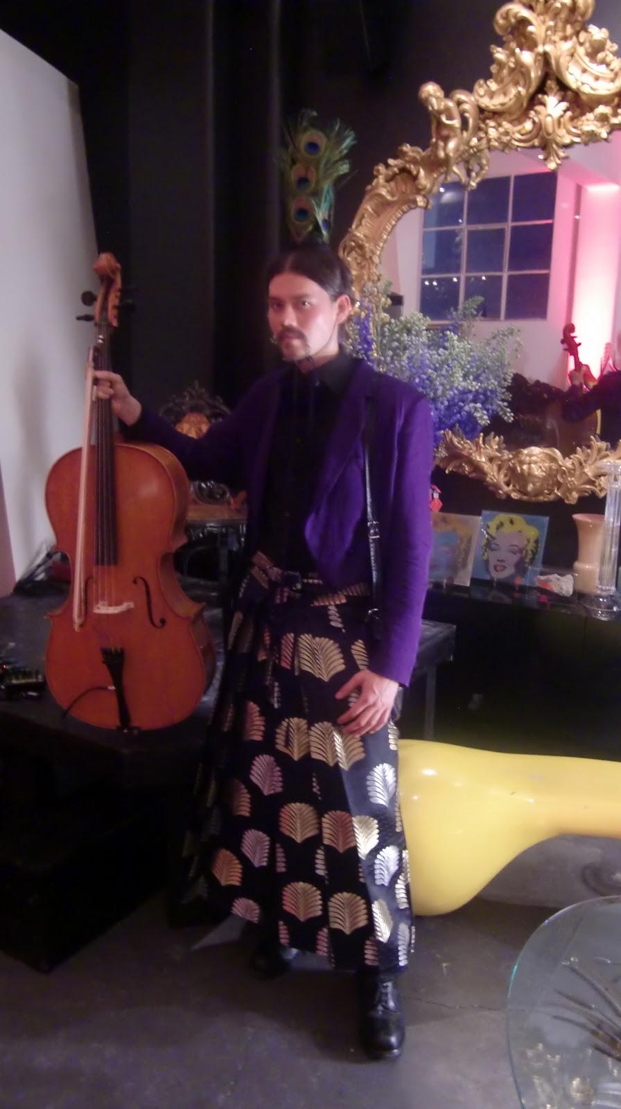 THE ENCHANTED BENJAMIN SKEPPER: November 2011