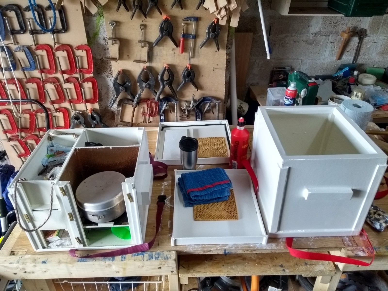 Arwen's meanderings: dinghy cruising galley boxes