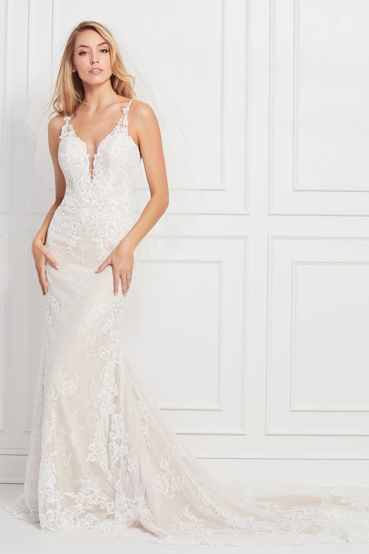 Miss Ruby Boutique: 2019 Illuminate Fashion Show: Featured Bridal Gowns