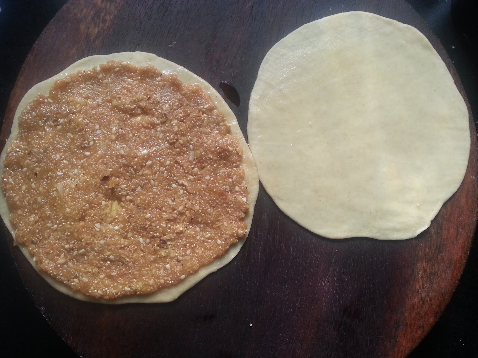 Annapurna: Gulachi Poli / Tilgul Poli / Traditional Maharashtrian ...