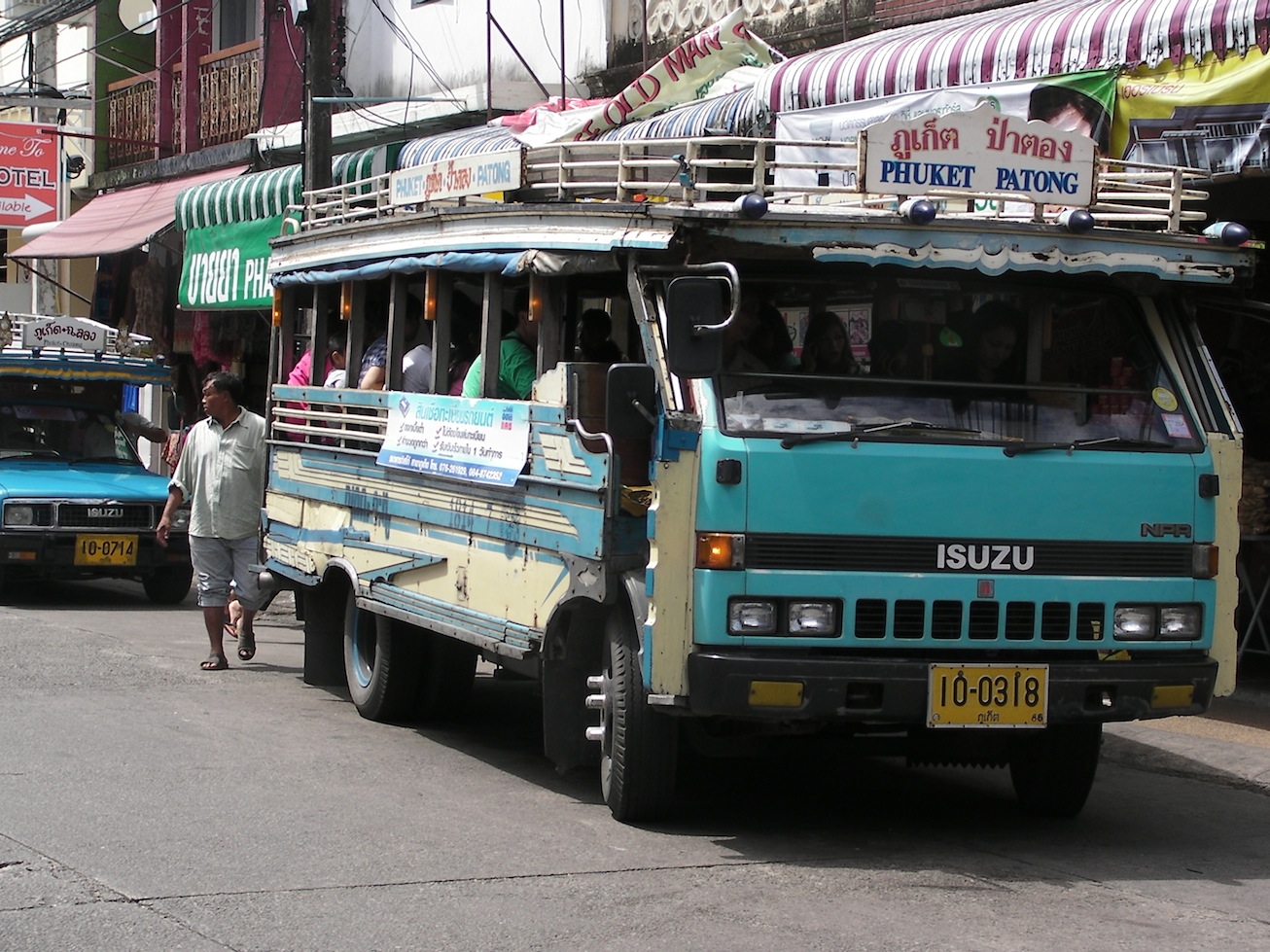 Otter's Tales: Driving in Thailand - Part 3 - NOT hiring a car