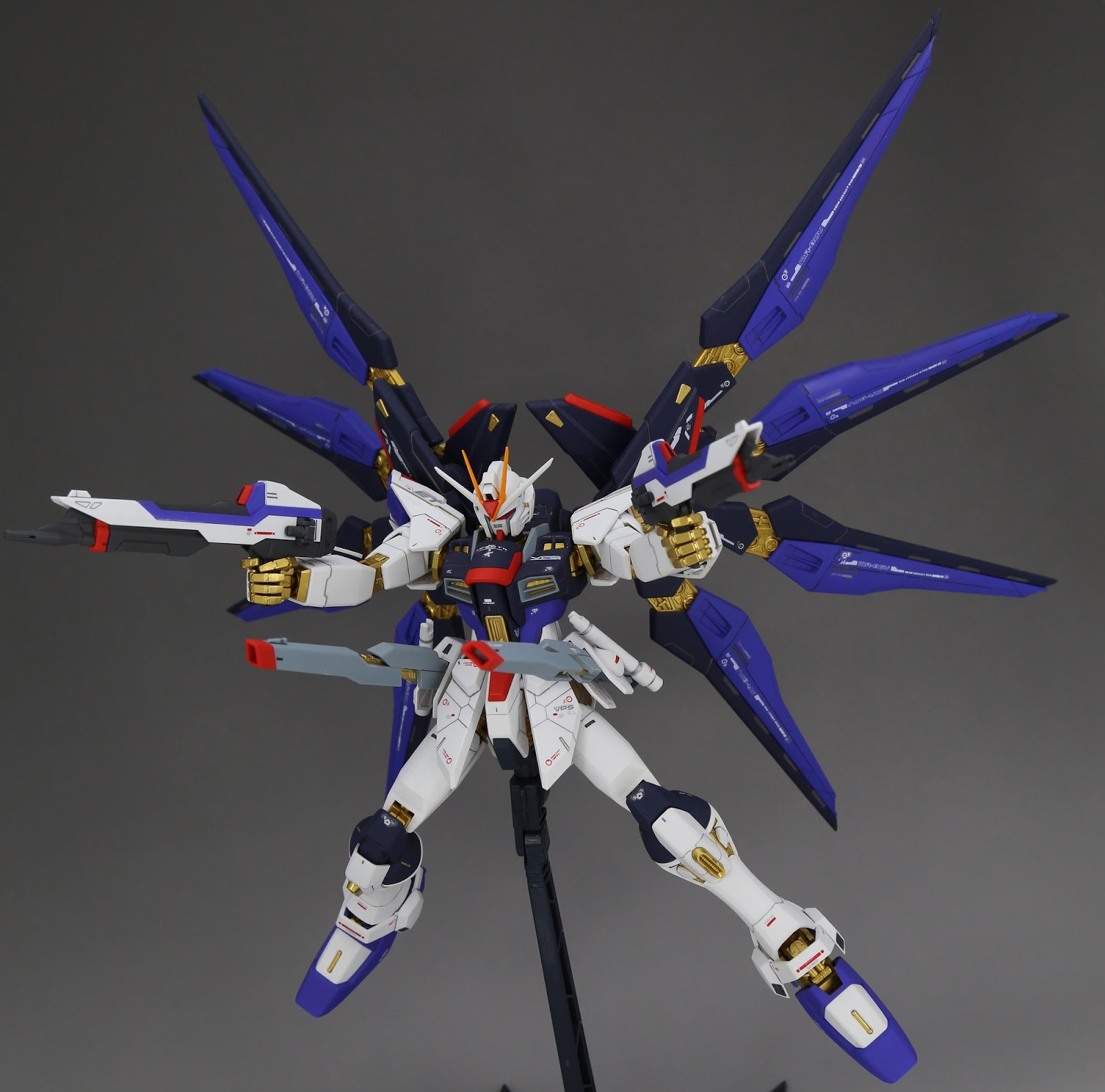 GUNDAM GUY: MG 1/100 Strike Freedom Gundam - Painted Build