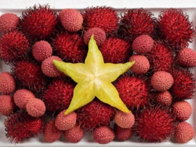 PARADISUL VERDE...: Inedit:Drapeluri cu gust național