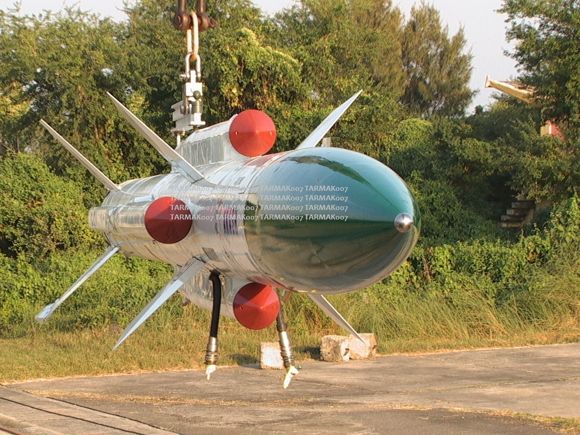 AKASH : HAPPY HOURS: 2,500 missiles, 112 launchers, 28 MPARs & 100 3-D ...